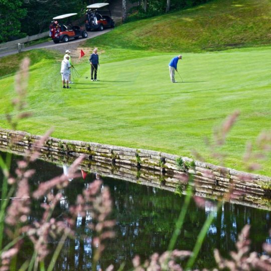 Places to Stay: Digby Pines Golf Resort and Spa, Nova Scotia - Bold ...